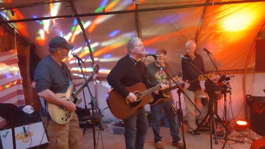 Resized95Funky95Bow-March952018001 | The Fossils